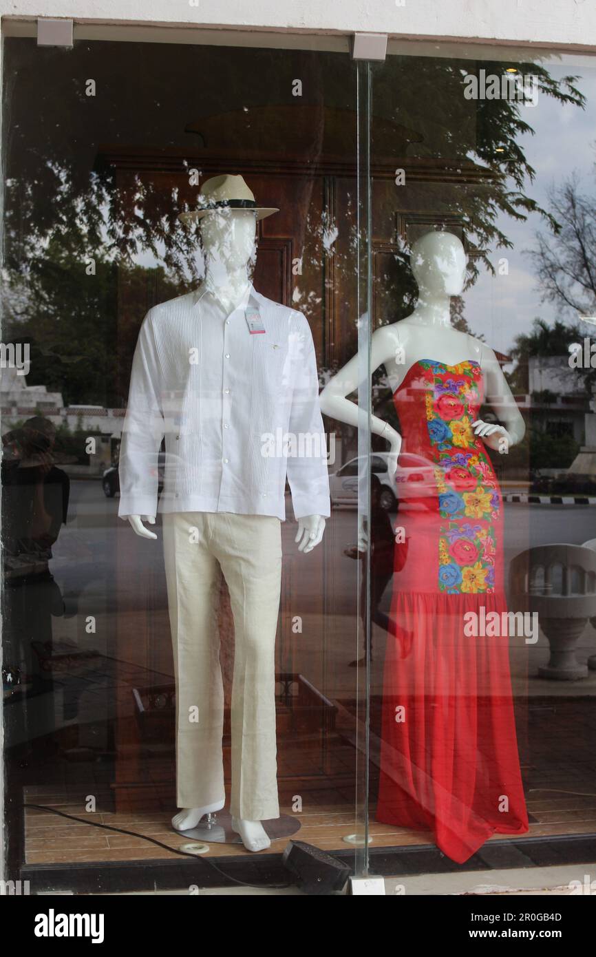 Traditional shirts hi-res stock photography and images - Alamy