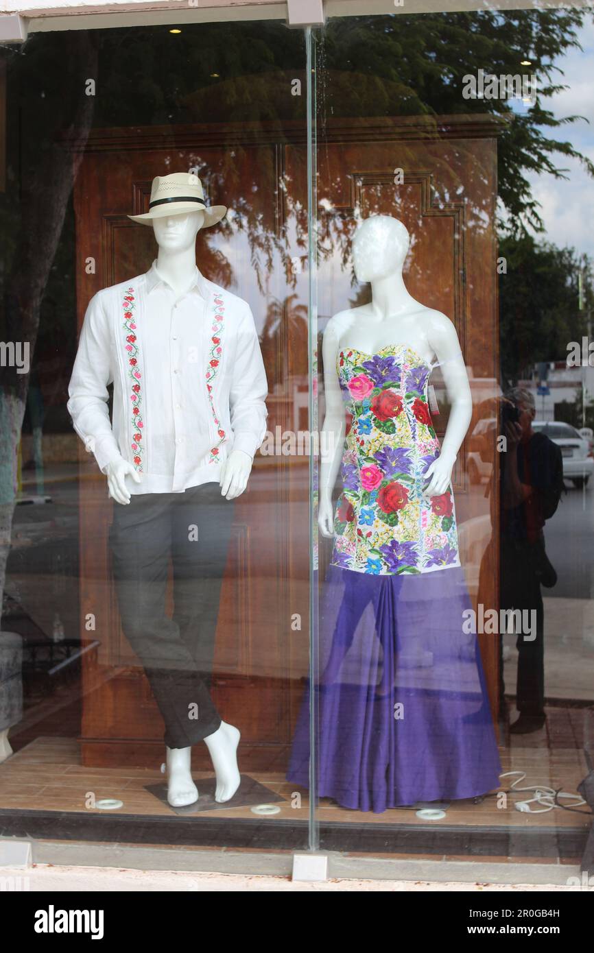 Traditional shirts hi-res stock photography and images - Alamy