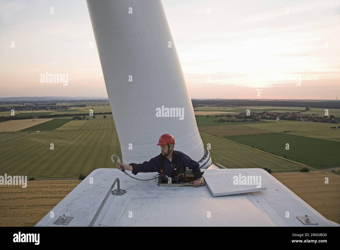 Power station maintenance hi-res stock photography and images - Alamy