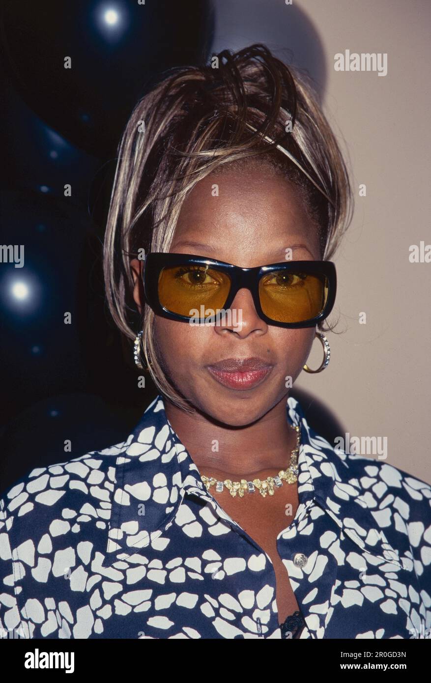 Mary J. Blige at her 26th birthday party at Life in New York City on ...