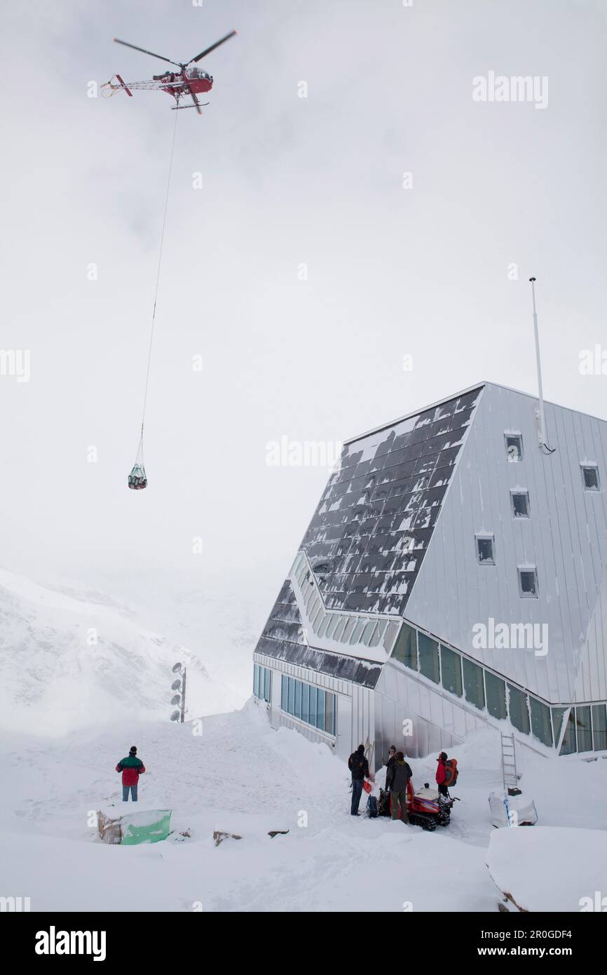 Zermatt helicopter hi-res stock photography and images - Alamy