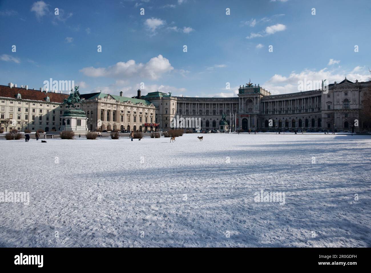 Hofburg snow hi-res stock photography and images - Alamy