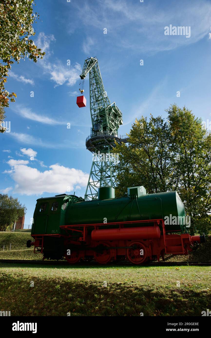 Steam locomotive and assembly crane, Eberswalde Family Garden ...