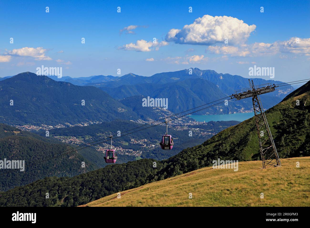 Lugano funicular hi-res stock photography and images - Alamy