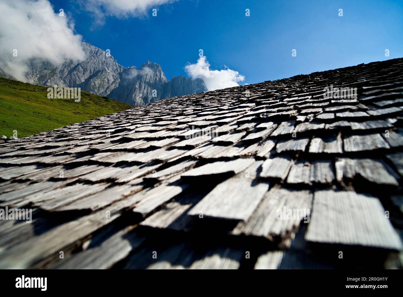 Roof of an alpine hut hi-res stock photography and images - Alamy