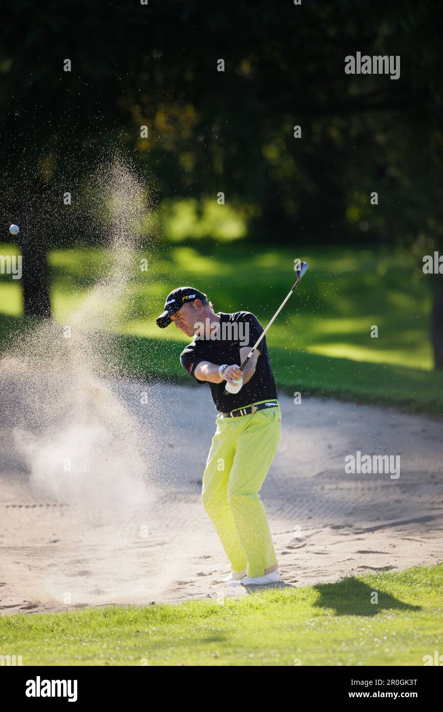 Man playing golf, Prien am Chiemsee, Bavaria, Germany Stock Photo - Alamy