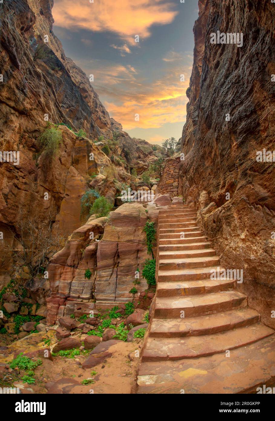 Petra JORDAN impressive architecture and historical significance, as ...