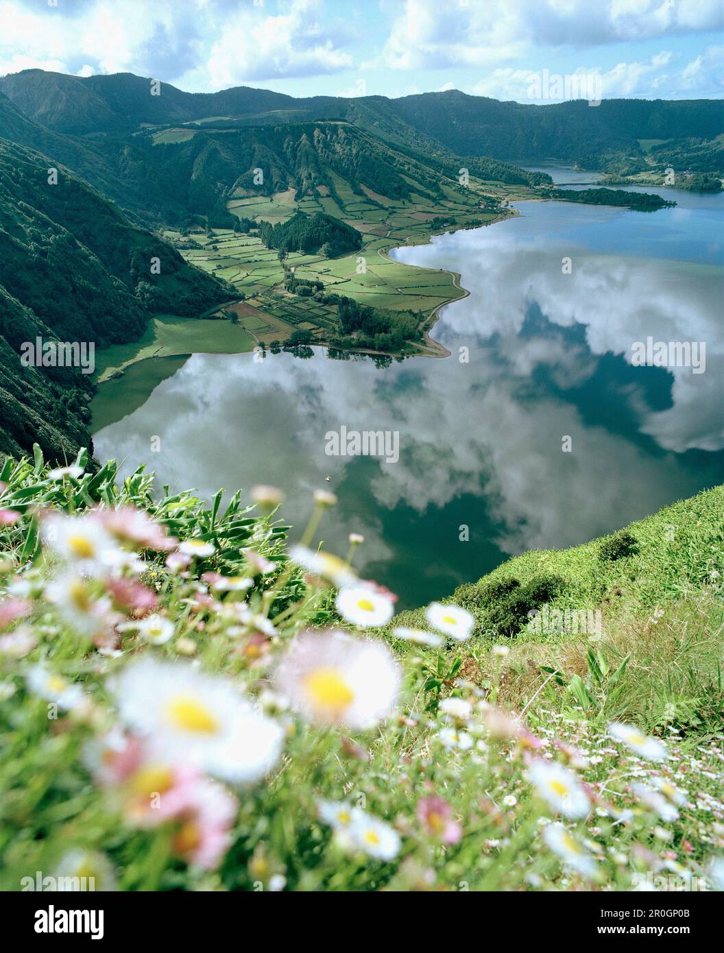 Lagoa Azul, Caldera Sete Cidades, Sao Miguel island, Azores, Portugal ...