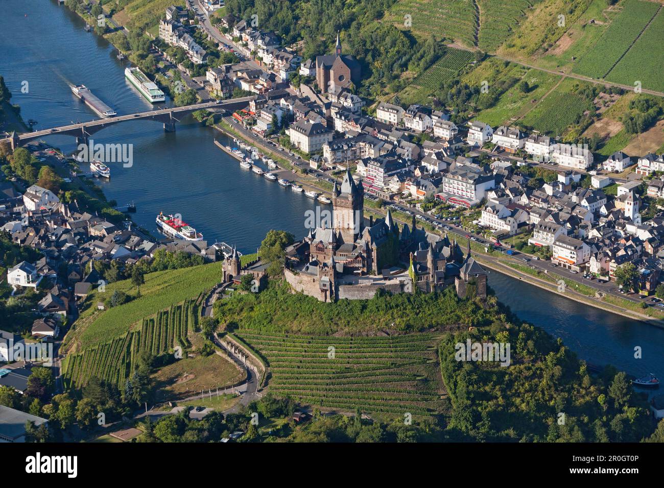 Aerial view of the town of Cochem with Cochem castle at the Moselle ...