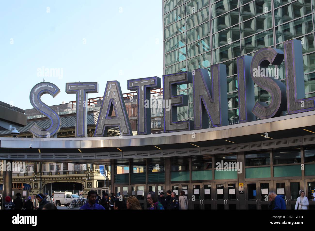 Manhattan staten island ferry old hi-res stock photography and images ...