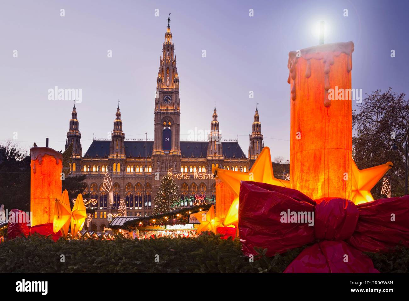 Candle on the large advent wreath at the Christmas market, Town Hall ...