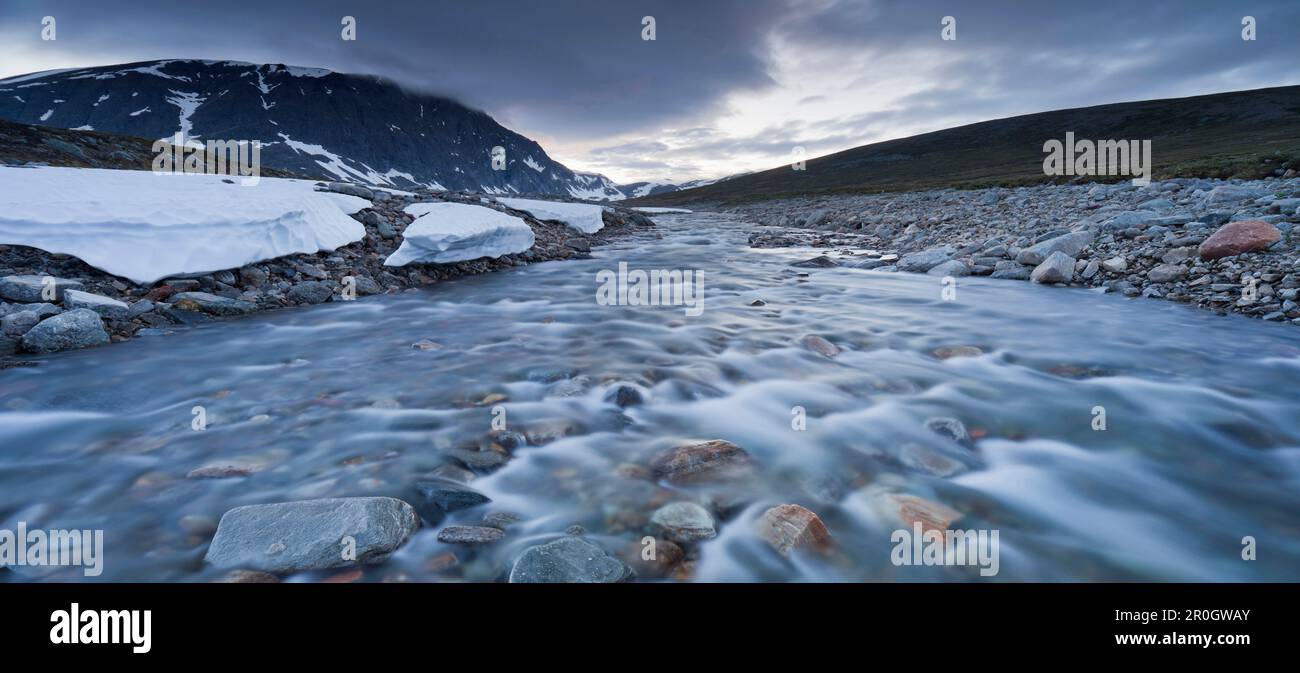 River flowing through a mountain landscape, Gravbekken, Blahoa ...