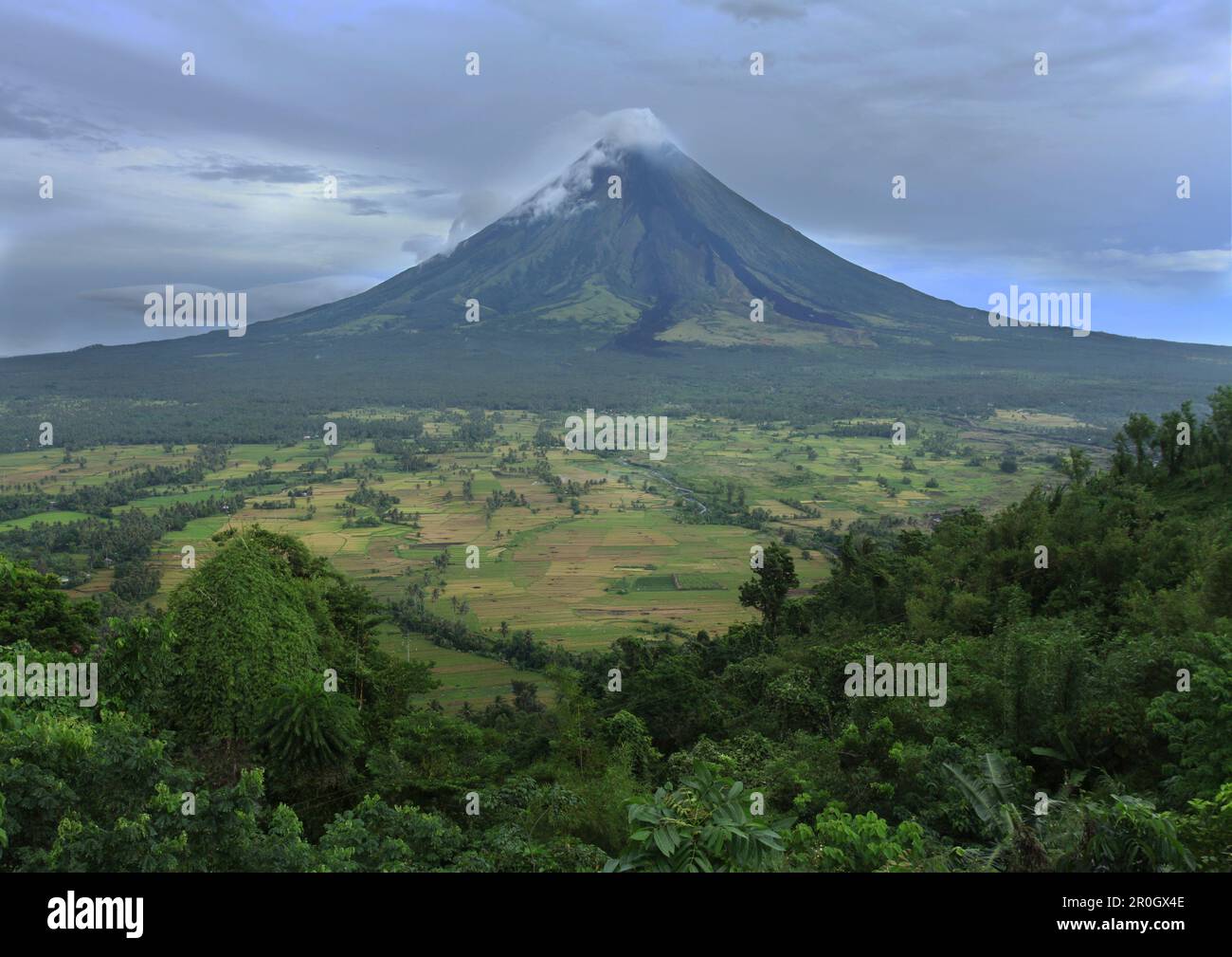 Mayon volcano near Legazpi City, Legazpi, Luzon Island, Philippines ...