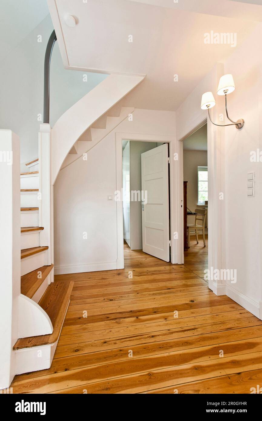 Entrance hall with stairs, House furnished in country style, Hamburg ...