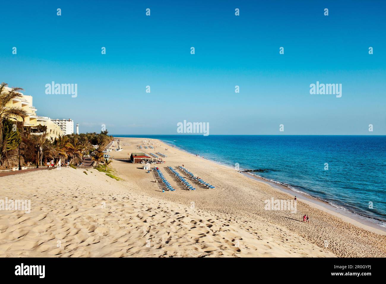 Beach and seaside promenade, Playa del Matorral, Morro Jable, Jandia ...