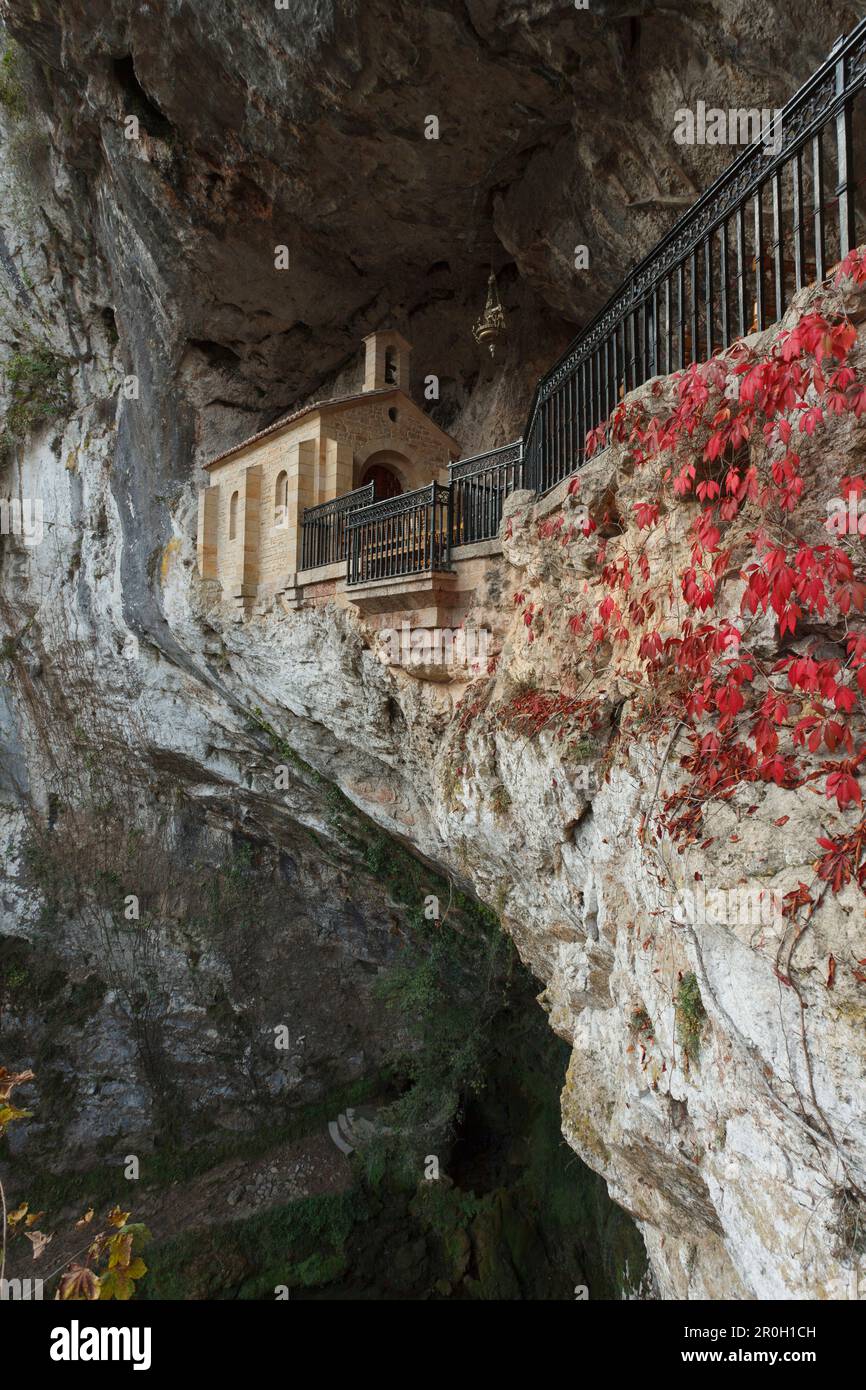 Santa cueva de covadonga spain hi-res stock photography and images - Alamy