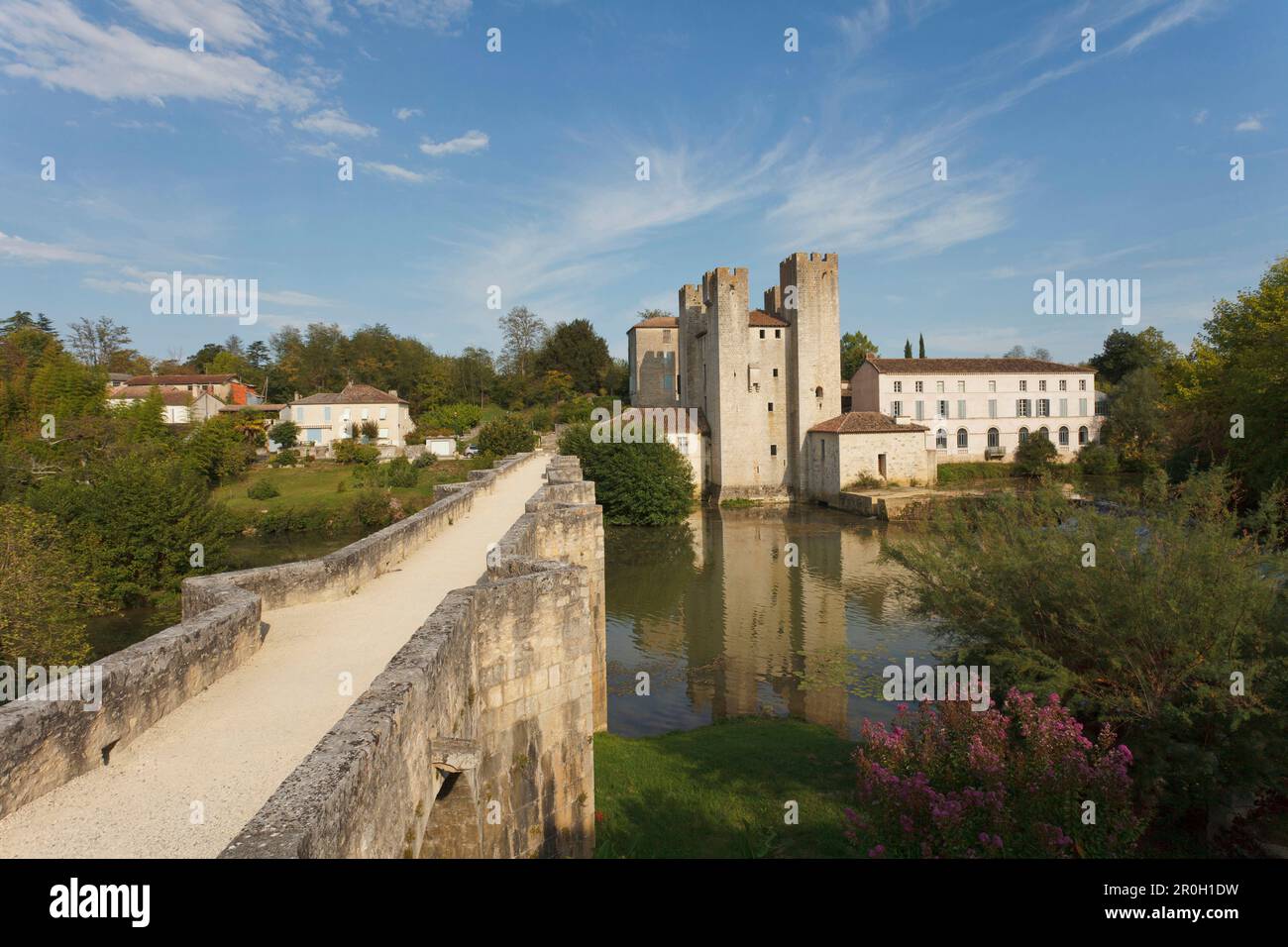 Moulin des Tours, Moulin fortifie d´Henri IV, fortified mill of Henry ...