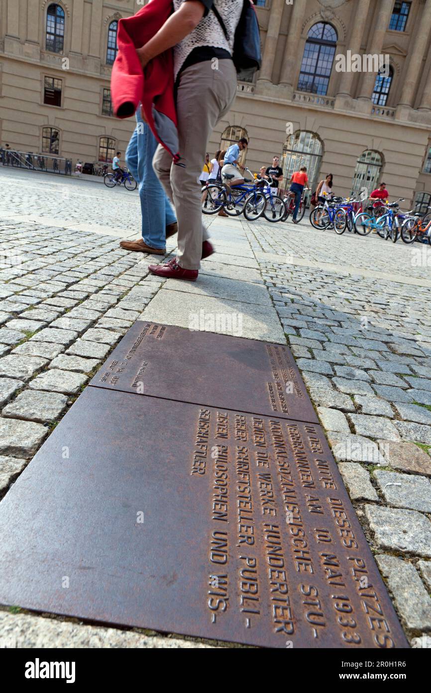 Book burning memorial, Bebelplatz, Unten den Linden, Berlin Mitte ...