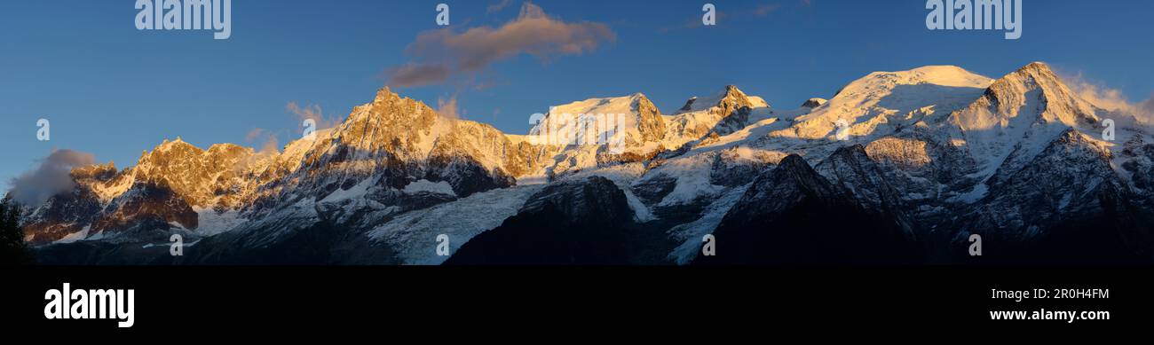 Panorama of Aiguilles du Chamonix, Aiguille du Midi, Mont Blanc du Tacul, Mont Maudit, Mont ...