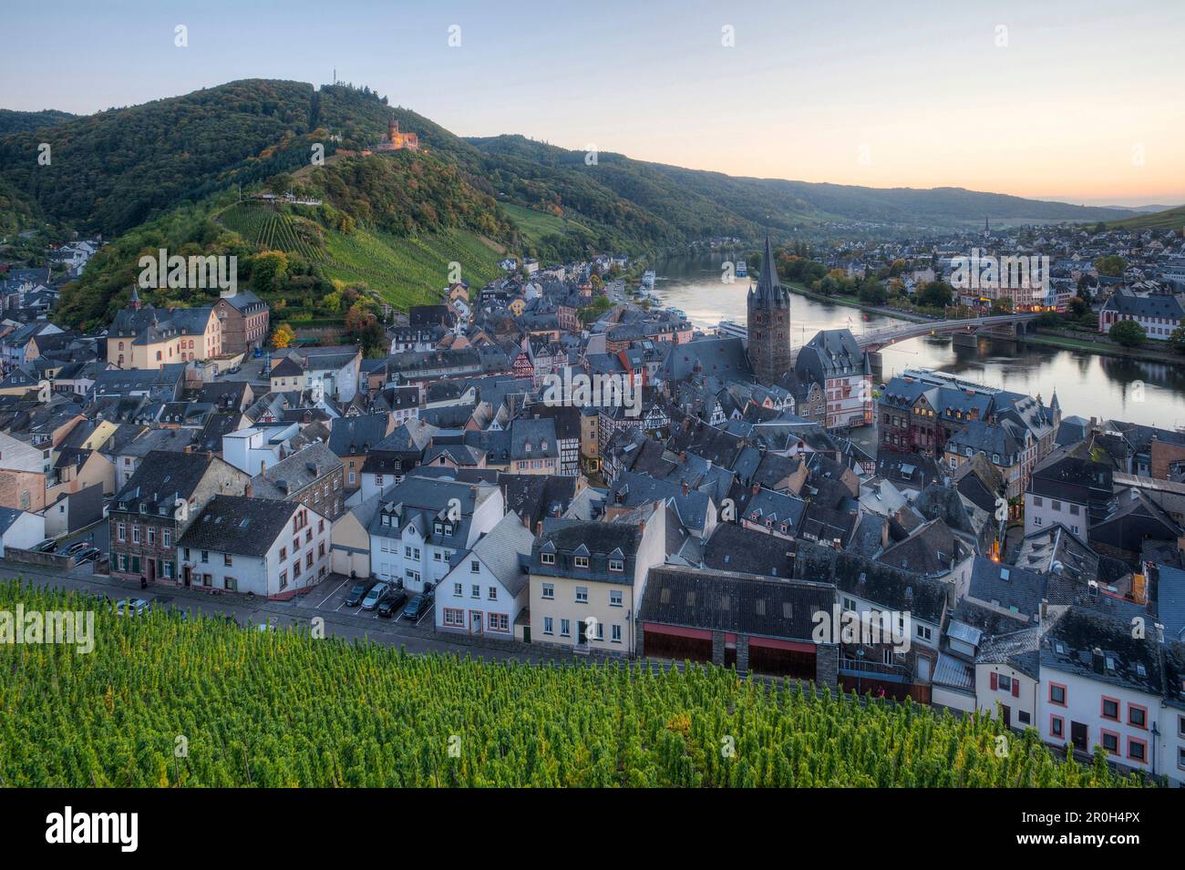View at Bernkastel-Kues with Landshut castle in the evening, Moselle ...