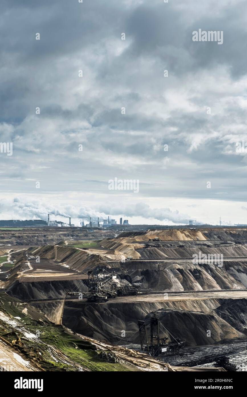 Open cut mining hi-res stock photography and images - Alamy