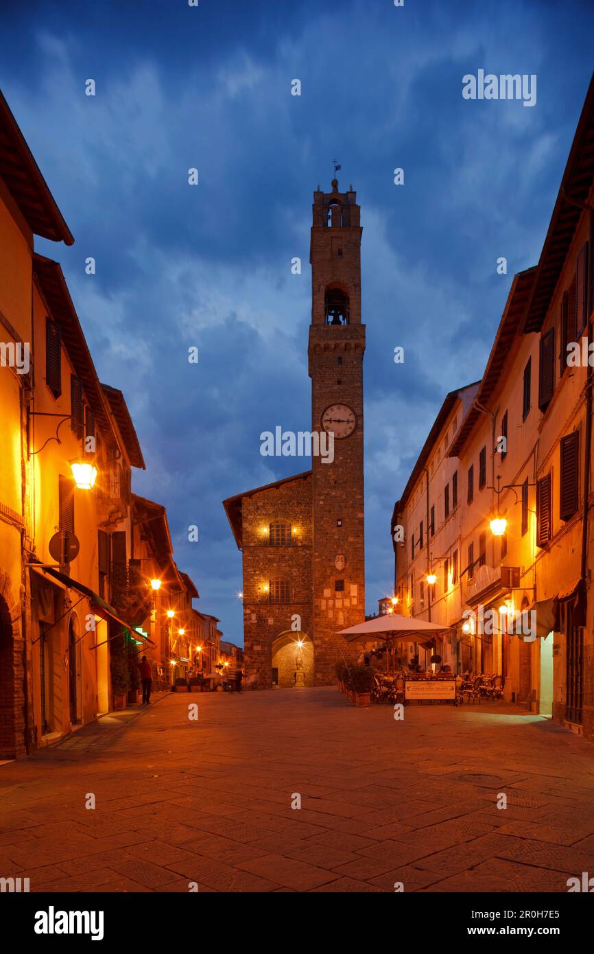 Palazzo del populo hi-res stock photography and images - Alamy