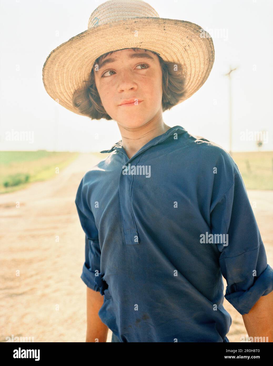 Amish boy hi-res stock photography and images - Alamy