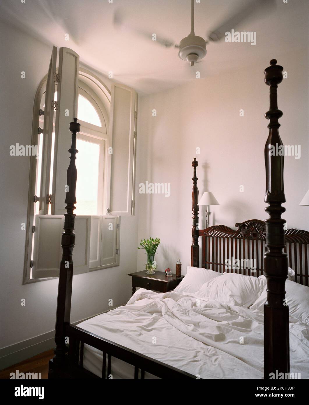 SRI LANKA, Asia, Galle, interior of a bedroom at Amangalla Hotel Stock ...
