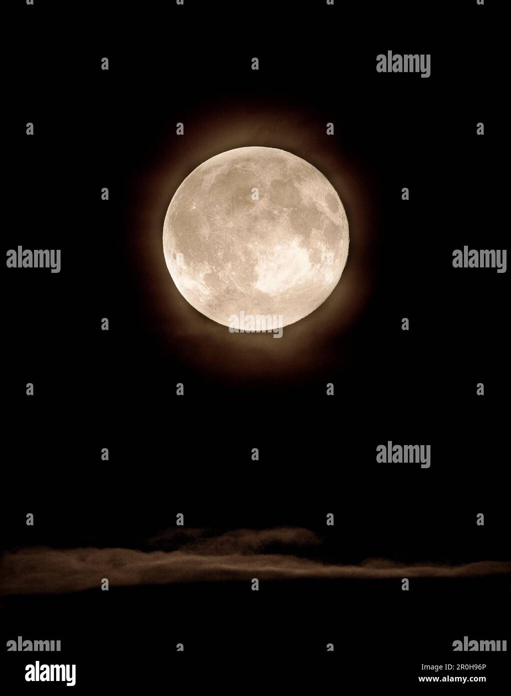 USA, Alaska, full moon at night, Redoubt Bay Stock Photo - Alamy