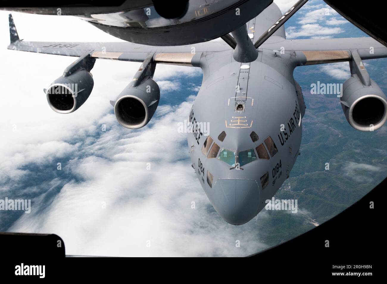 Ohio educators are treated to an incentive flight at Rickenbacker Air ...