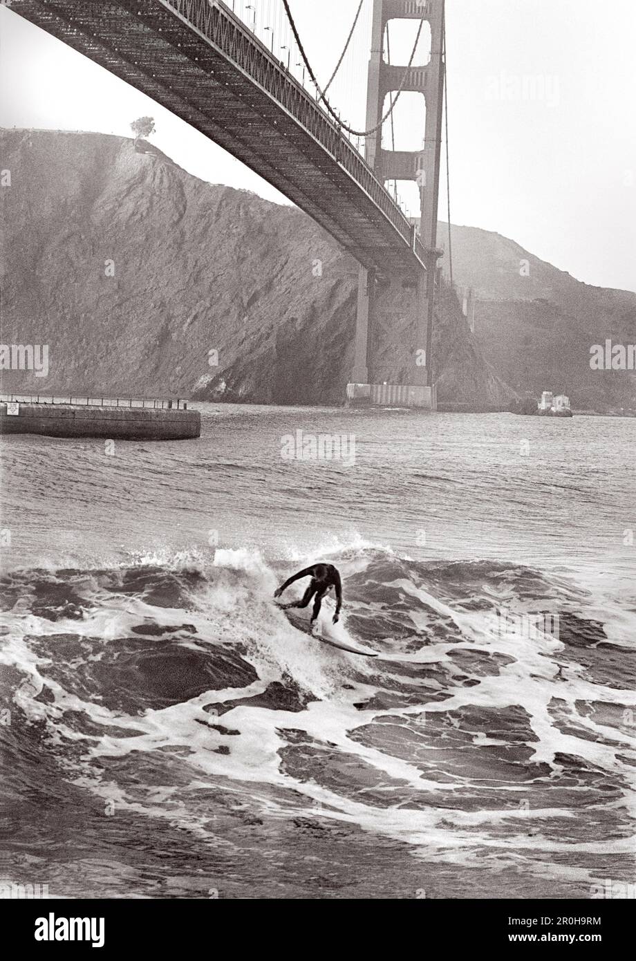 USA, California, San Francisco, person surfing under the Golden Gate ...