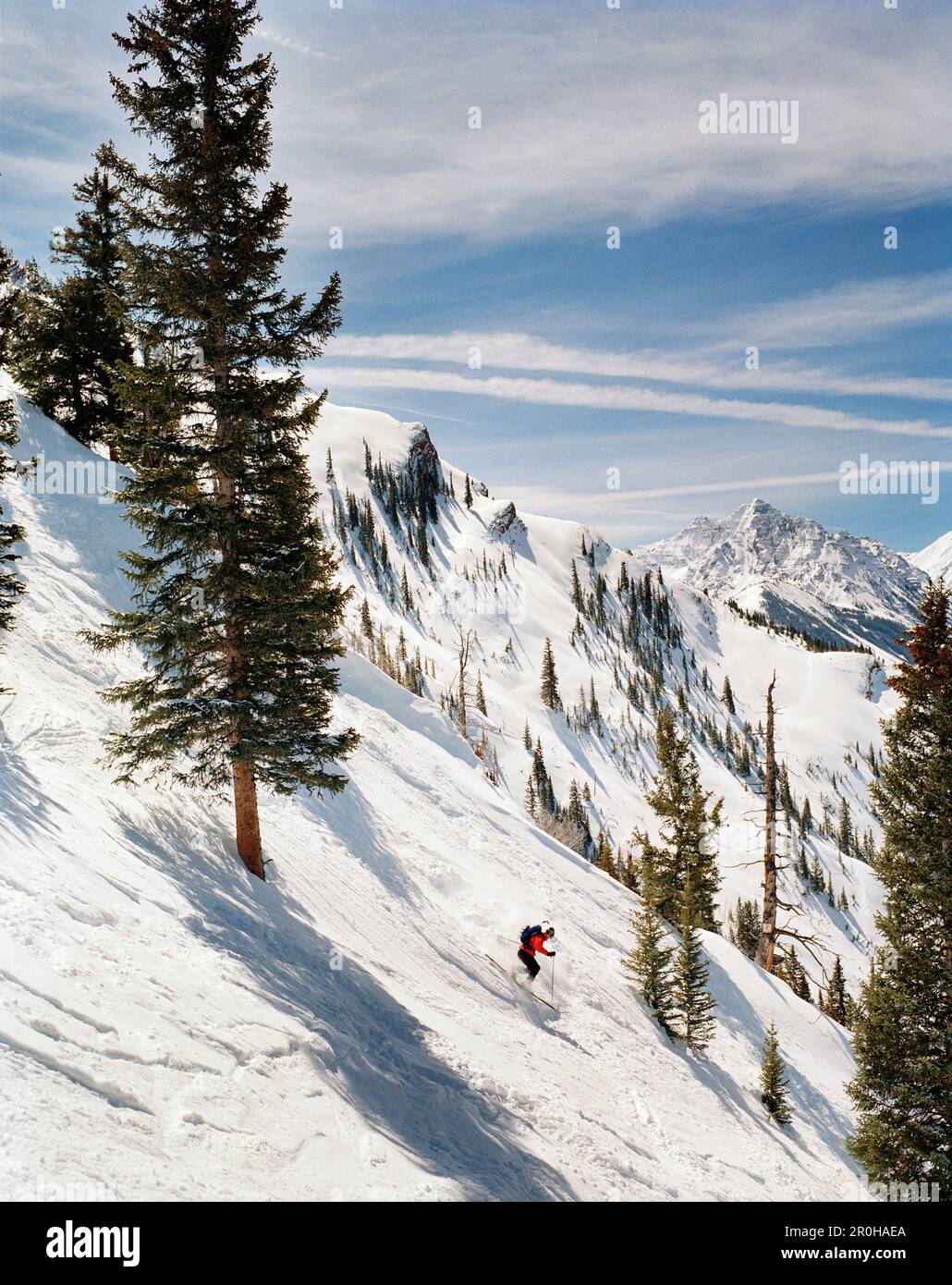 USA, Colorado, man telemark skiing, Aspen Highlands Stock Photo - Alamy