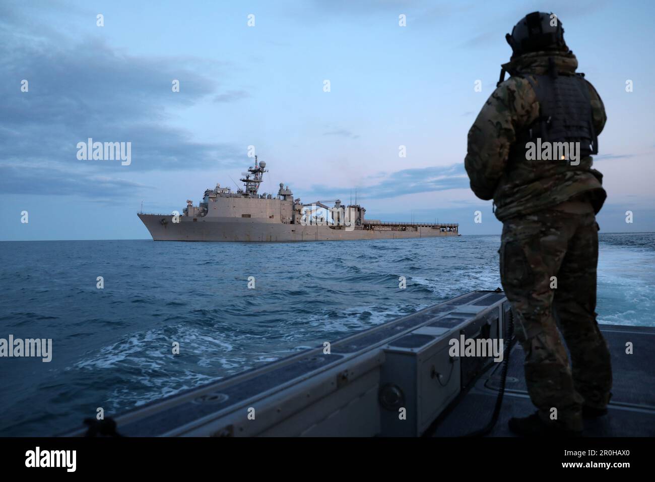 Combat craft hi-res stock photography and images - Alamy