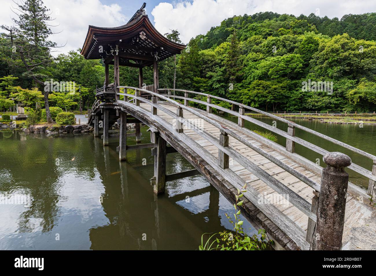 Eiho-ji is a Rinzai Zen Buddhist temple in Tajimi, Gifu and was ...