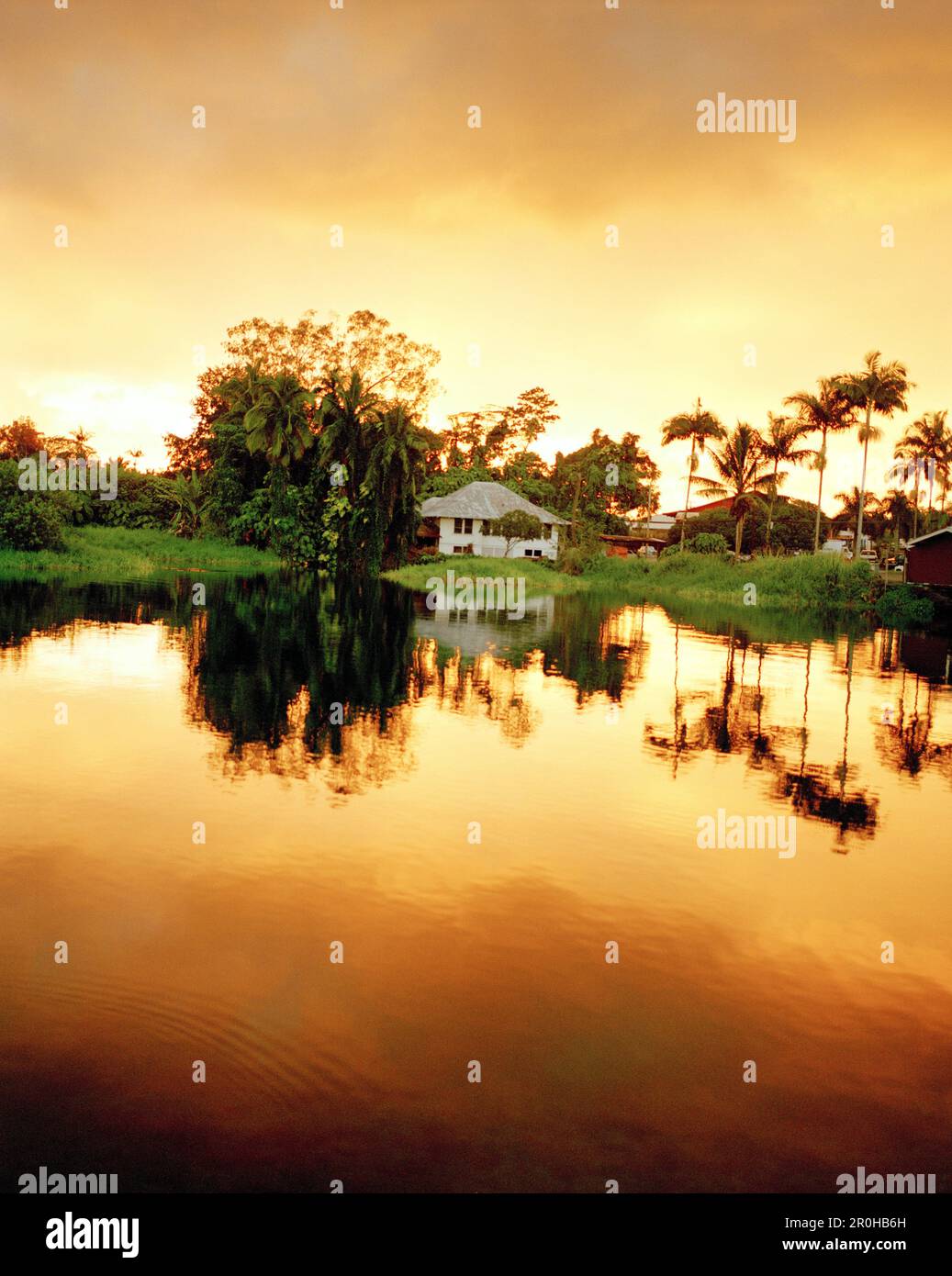 Sky view of hilo hi-res stock photography and images - Alamy