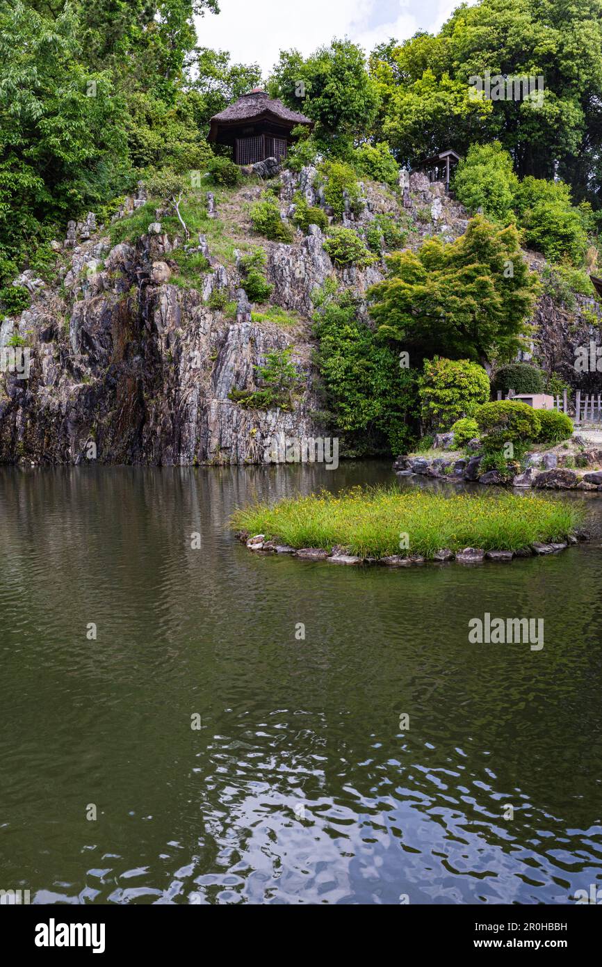 Eiho-ji is a Rinzai Zen Buddhist temple in Tajimi, Gifu and was ...