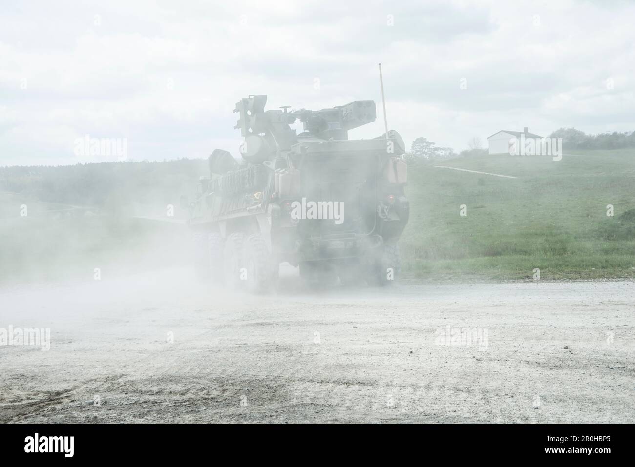 U.S. Army Soldiers with C - Battery, 5th Battalion, 4th Air Defense ...