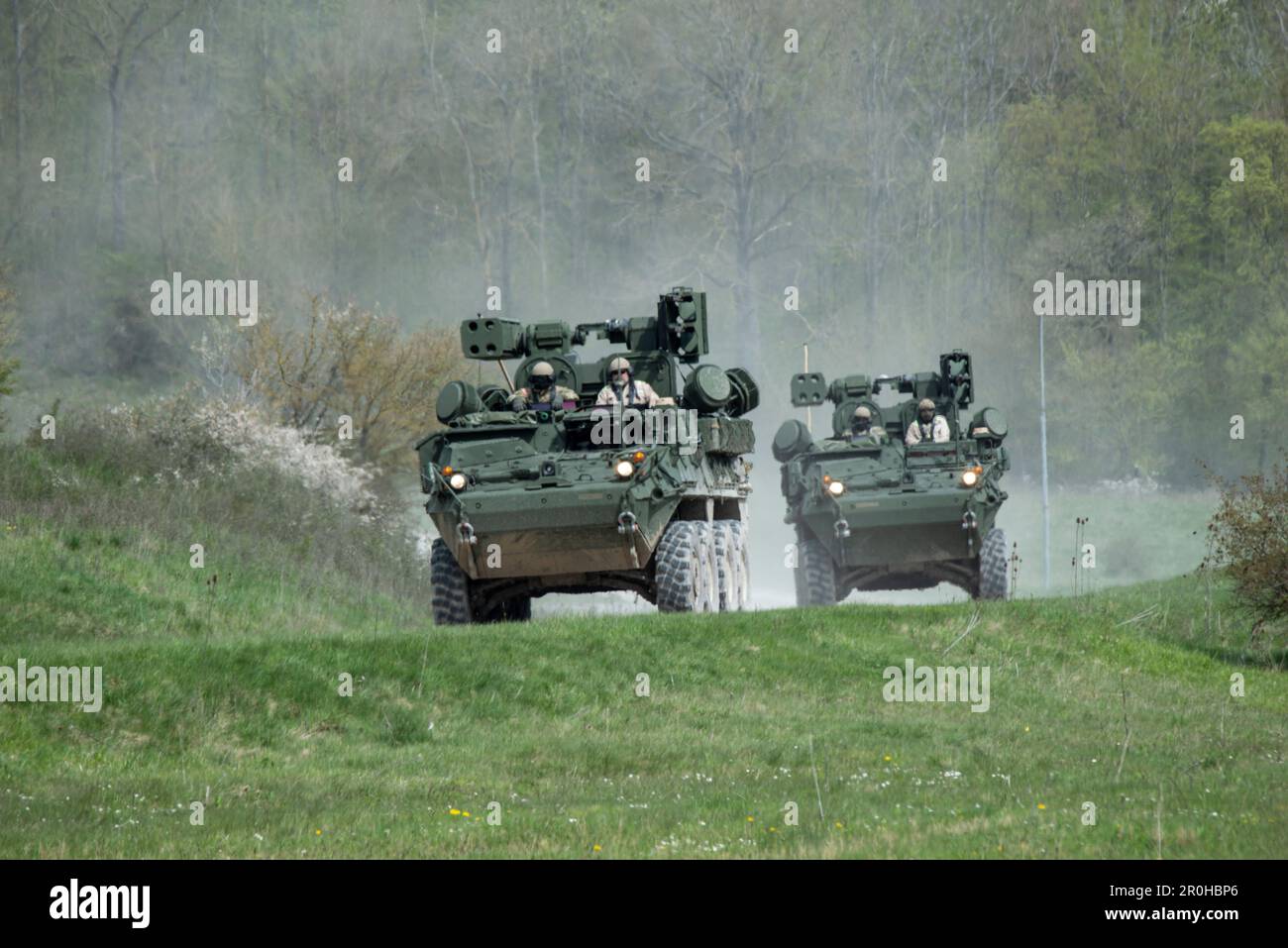 U.S. Army Soldiers with C - Battery, 5th Battalion, 4th Air Defense ...