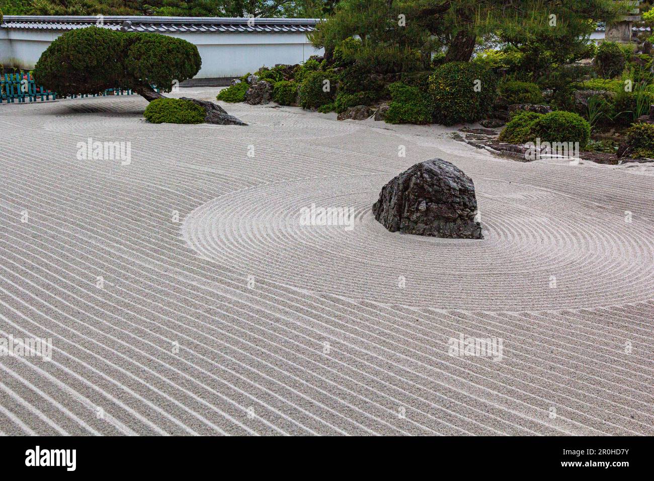 Gukeiji is a Zen temple of the Myoshinji school of the Rinzai sect ...