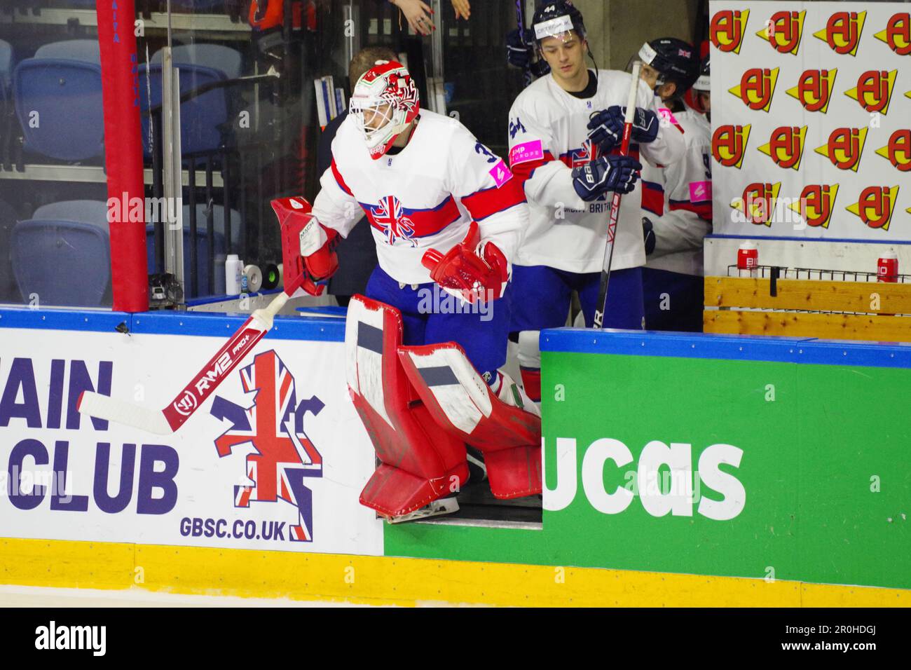 Nottingham, 5 May 2023. Goalkeeper Ben Bowns followed by Sam Jones ...