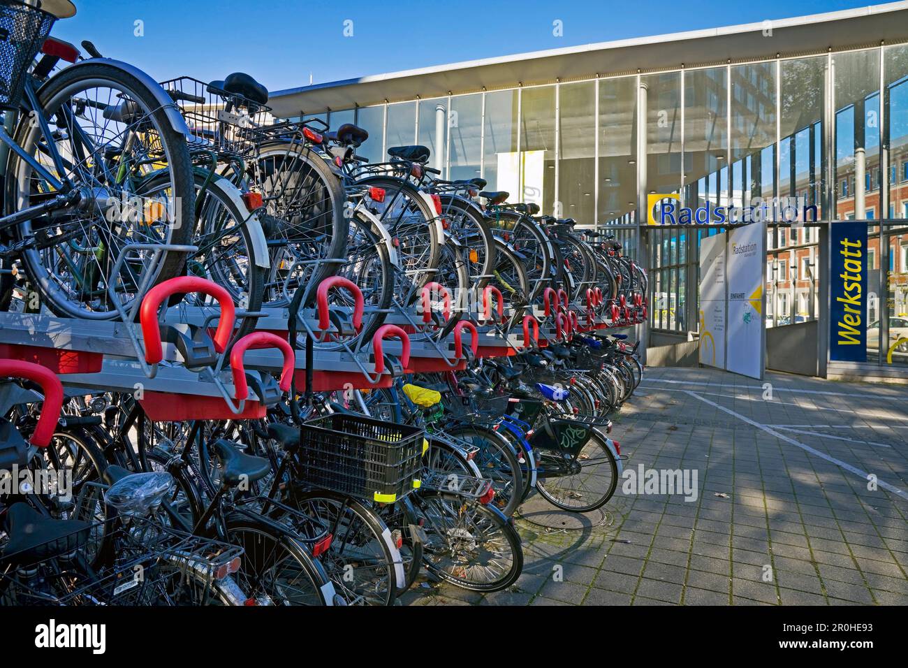 Bike station store