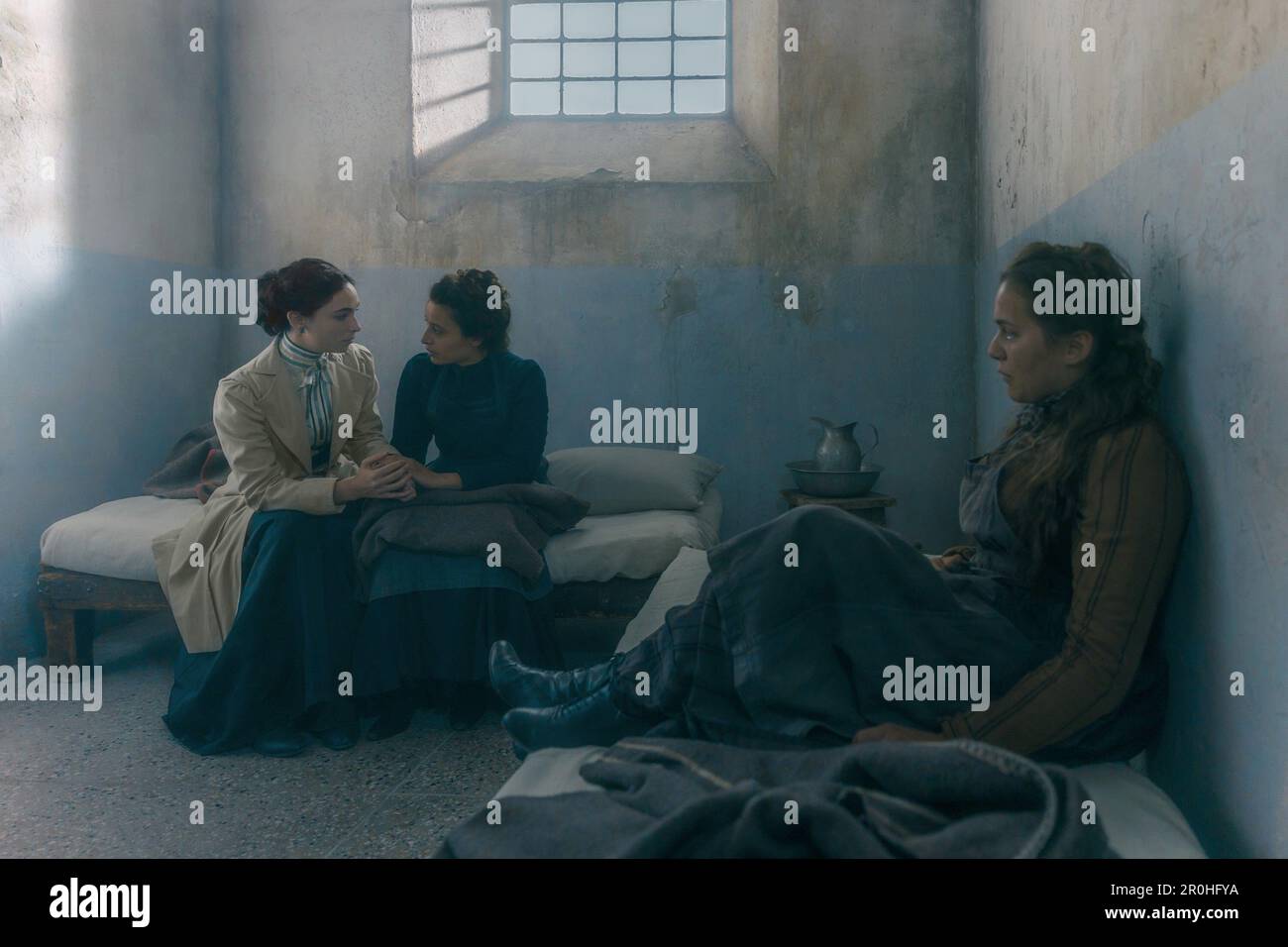 THE LAW ACCORDING TO LIDIA POET, (aka LIDIA POET, aka LA LEGGE DI LIDIA ...