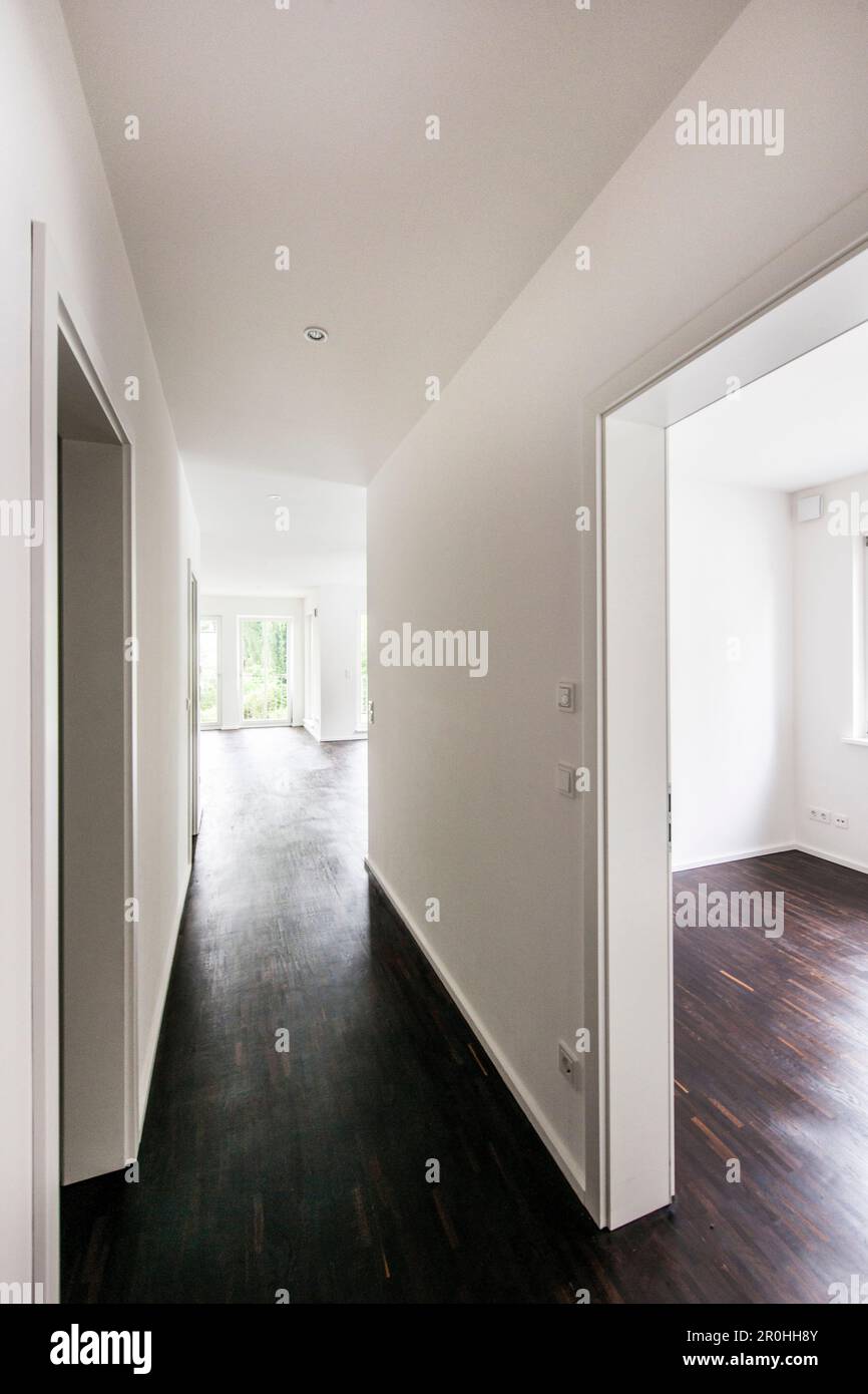 Vacant rooms hi-res stock photography and images - Alamy