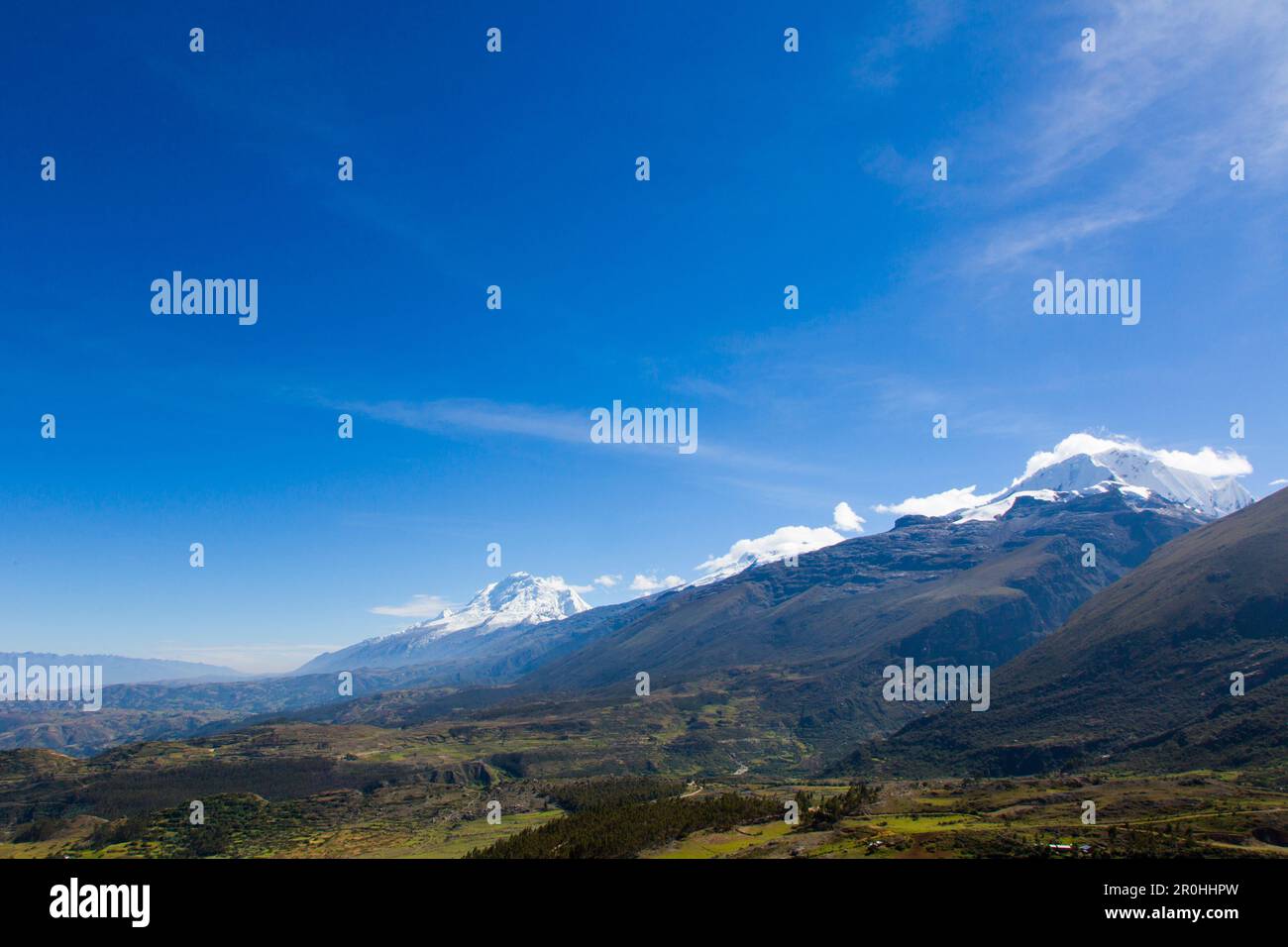 Peruvian highlands with Huascaran, Hualcan and Copa in background ...