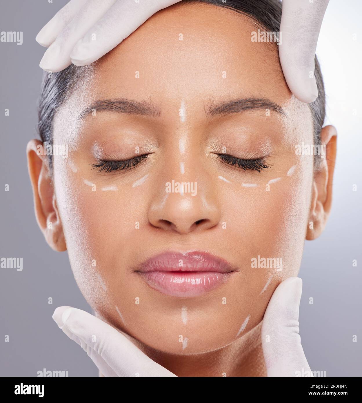 Symmetrical pose hi-res stock photography and images - Alamy