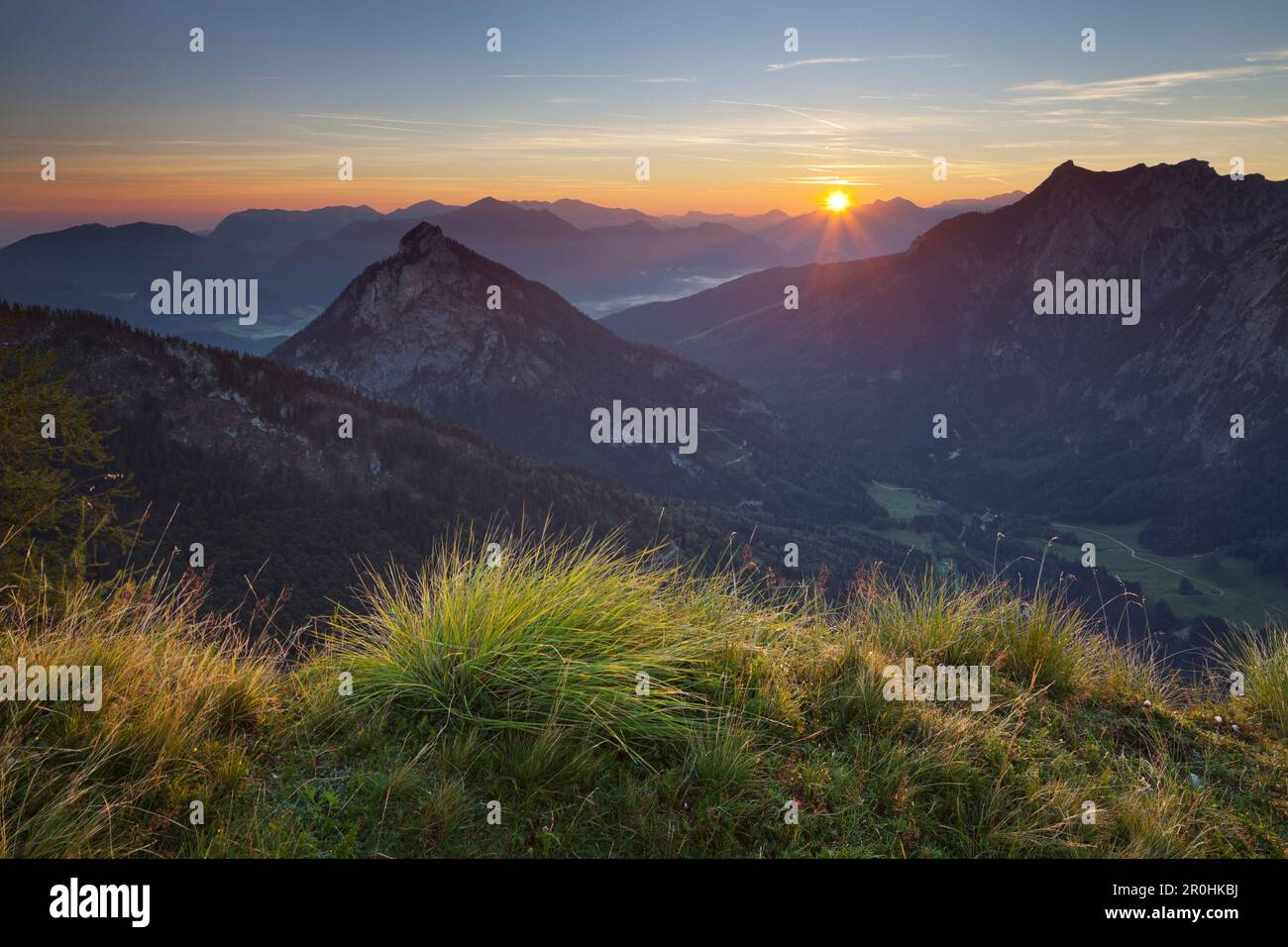 View from Thorhoehe to Sparber and Rinnkogel, Postalm, Salzkammergut ...