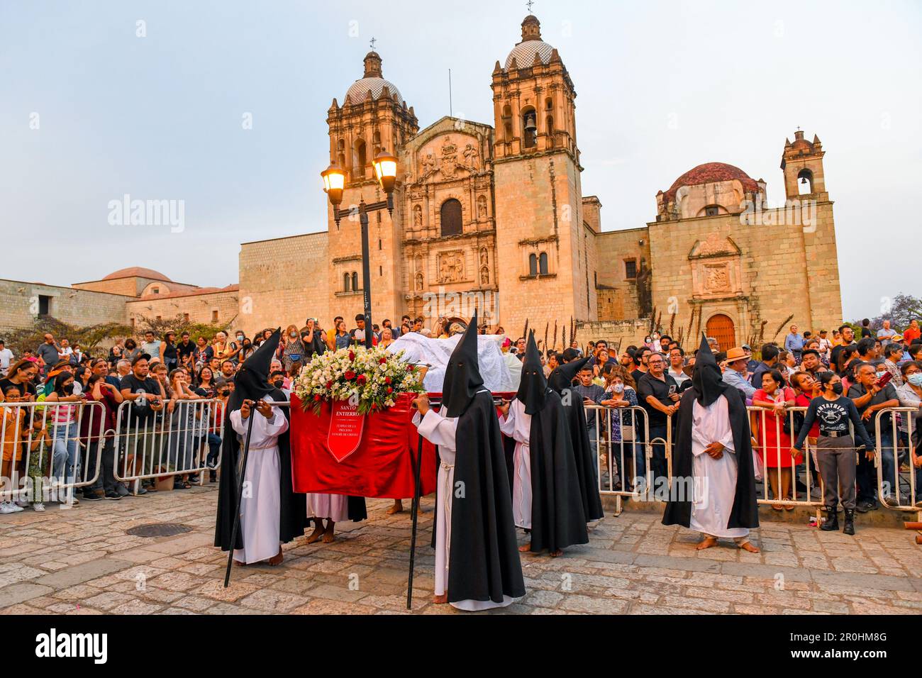 Easter mexico religious parade hi-res stock photography and images - Alamy