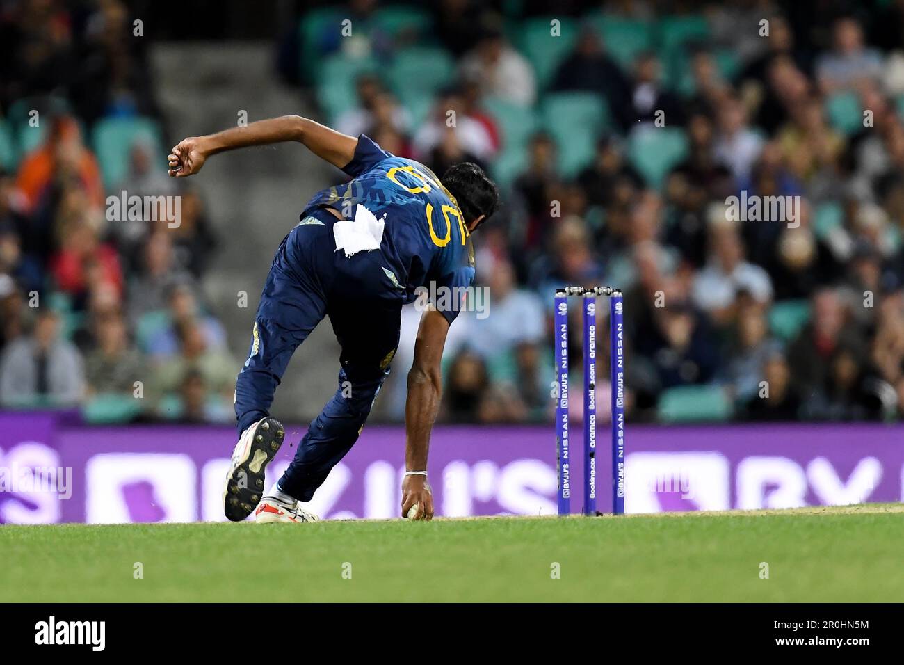 Sydney, Australia, 5 November, 2022. Kasun Rajitha of Sri Lanka ...