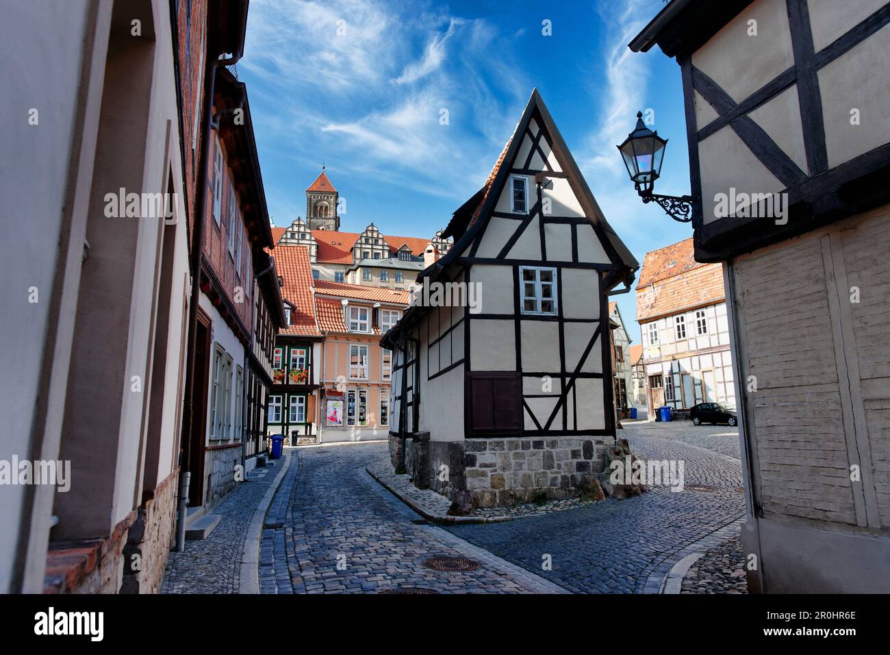 Half timbered houses in the castle street hi-res stock photography and ...