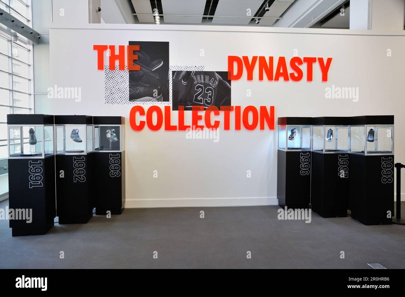 New York, USA. 08th May, 2023. The Dynasty Collection: The Complete Set ...